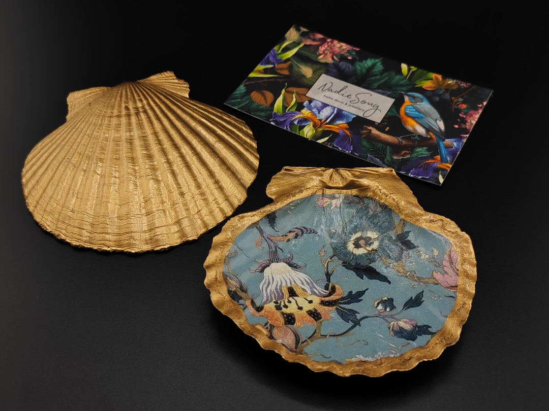 Beautiful Scallop Shell Trinket Dish, Jewellery, Premium Gold Finish ...