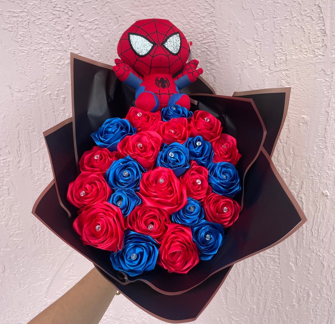 Spider-man Bouquet, Eternal Roses, Bouquet, Ramo Buchón, 24 Roses - Etsy