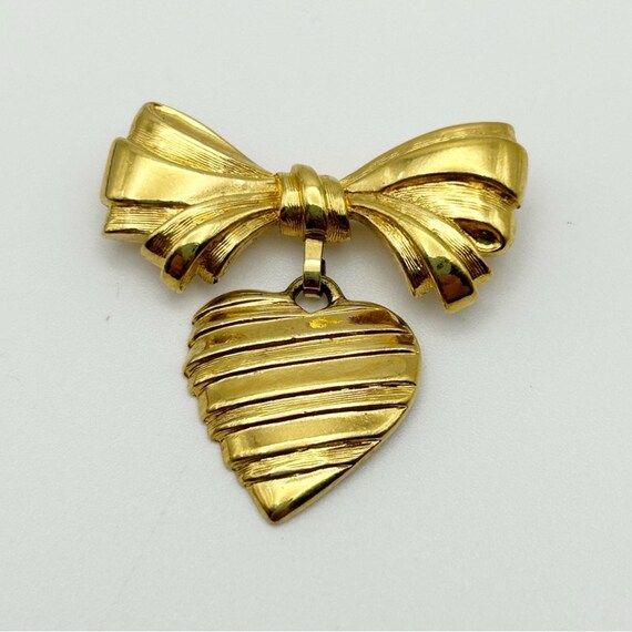Vintage Avon Gold Tone Textured Ribbon Hanging Heart … - Gem