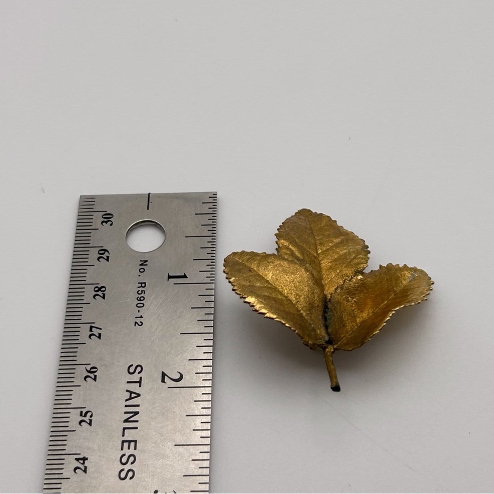 Vintage Textured Matte Gold Tone Maple Leaf Brooch Fall Nature Tree ...
