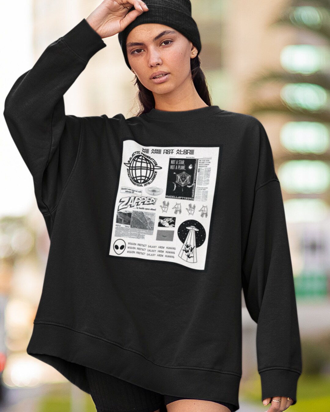 Alien Sweatshirt, We Are Not Alone, Sustainable Clothing, Alien ...