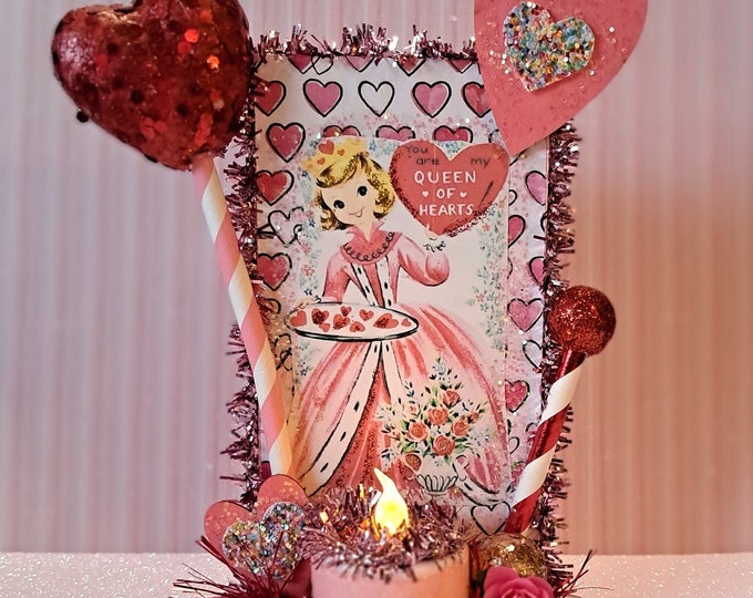 Retro Light Up Valentine Queen Of Hearts Diorama Vintage Shelf Table