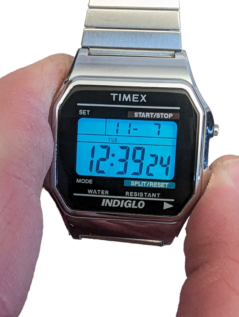 Vintage Timex Indiglo Digital Men Silver Tone Alarm Chrono Quartz Watch ...