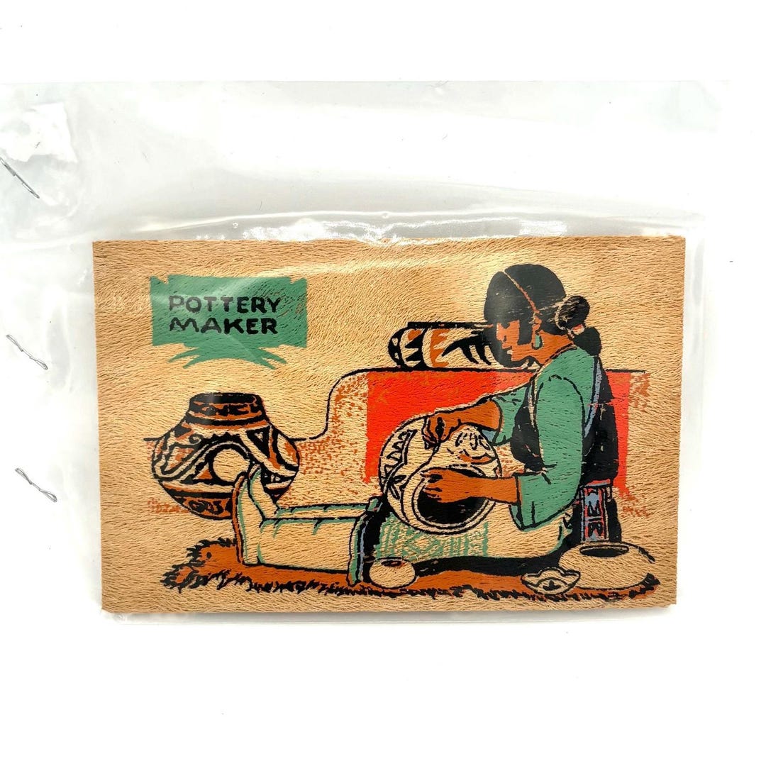 Vintage Pueblo Native American Vase Pottery Maker Yucca Wood Pulp ...