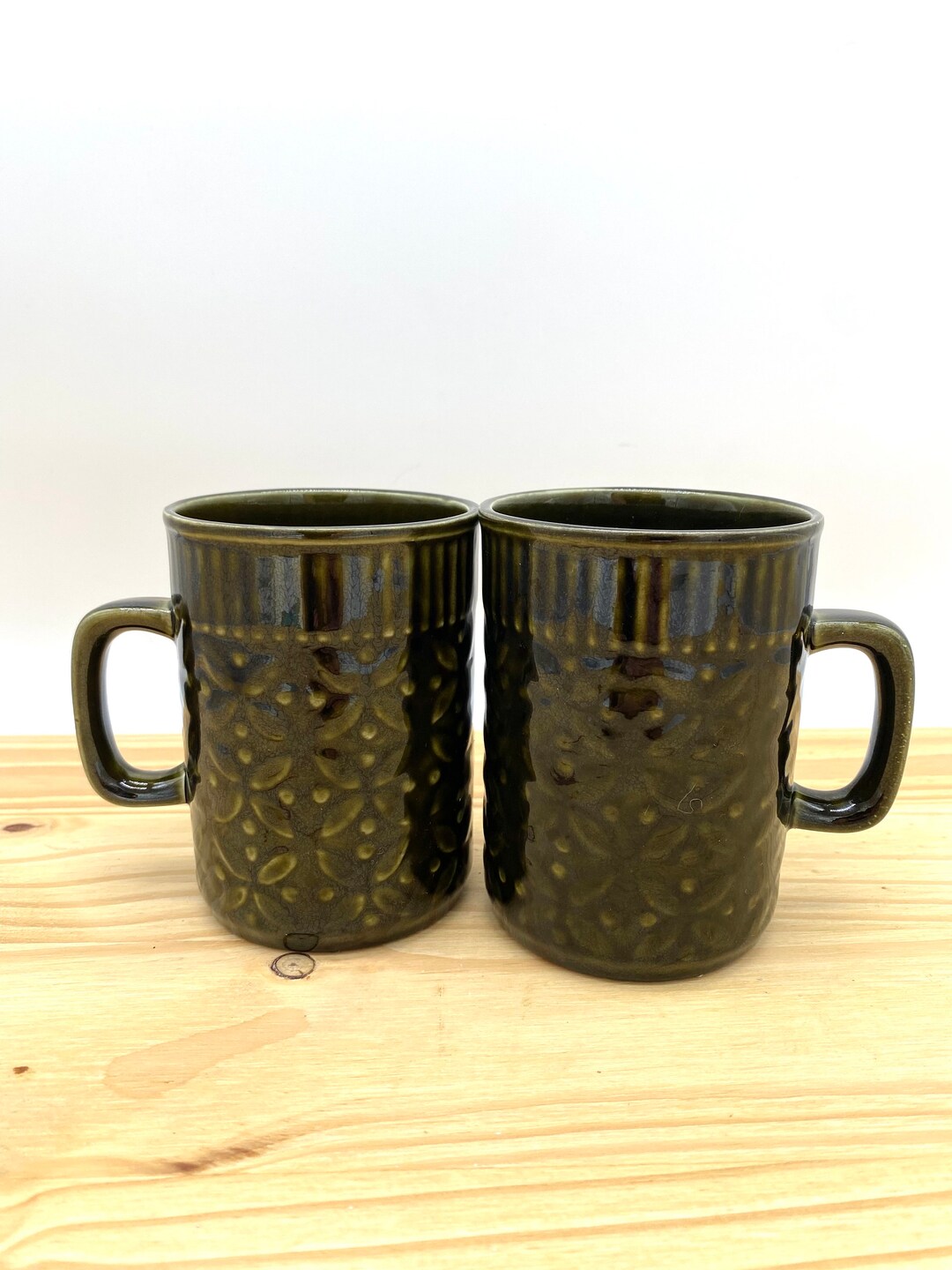Vintage AWS England Pottery Green Mugs / Mid Century Modern Cups - Etsy