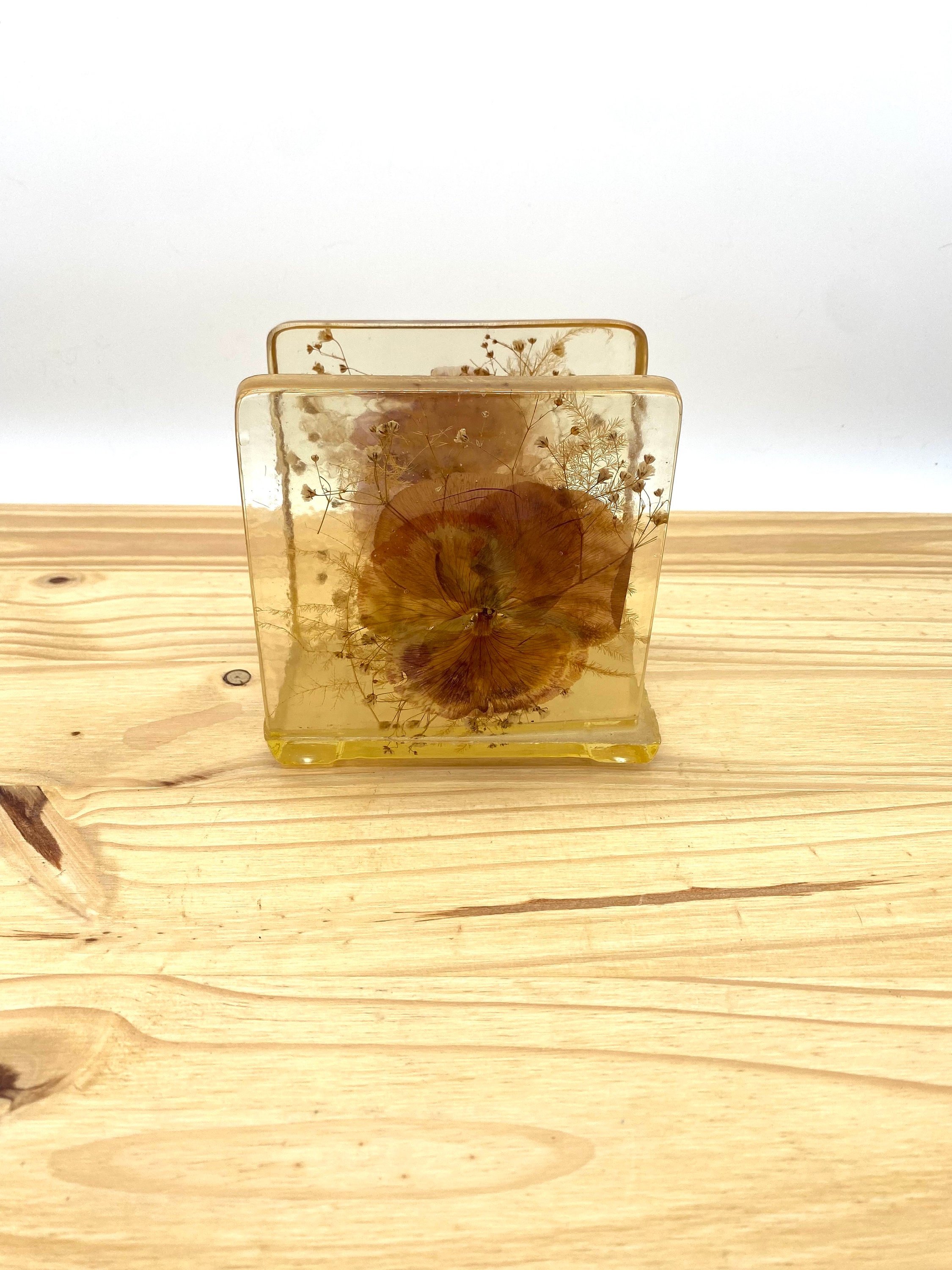 Vintage Mid Century Lucite Pressed Flower Baby’s Breath Napkin Holder ...
