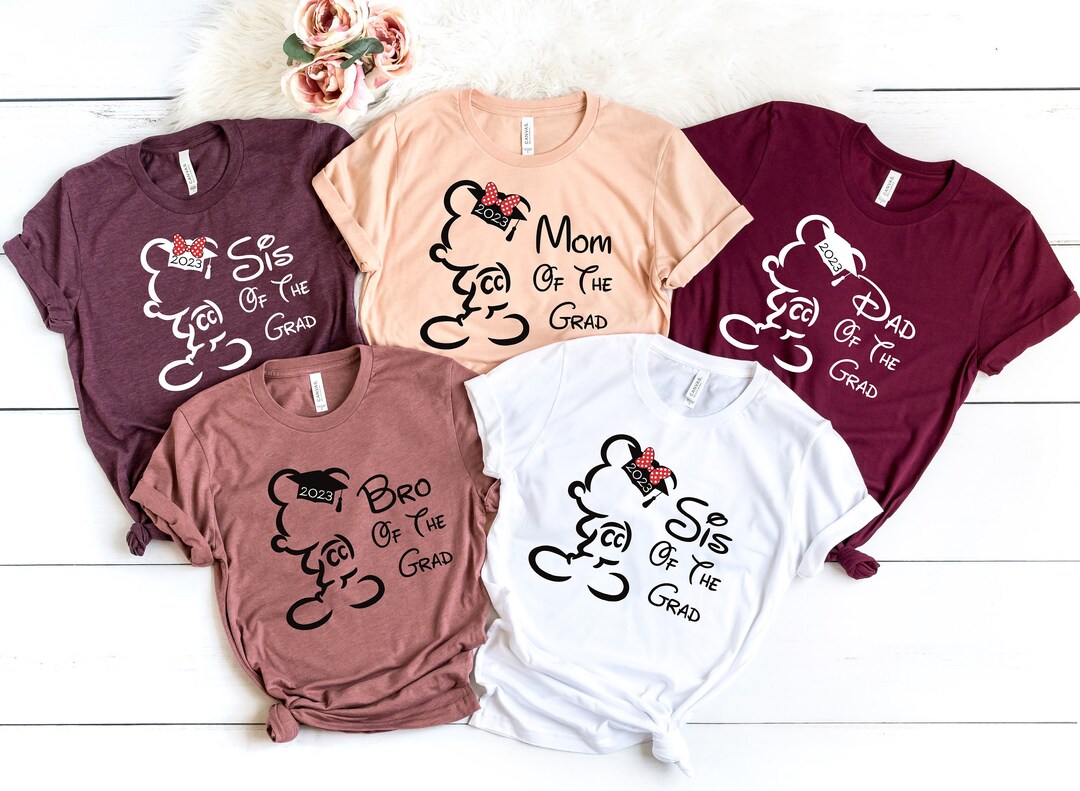 Disney Family of the Grad T-shirt Disney Graduation Tee - Etsy