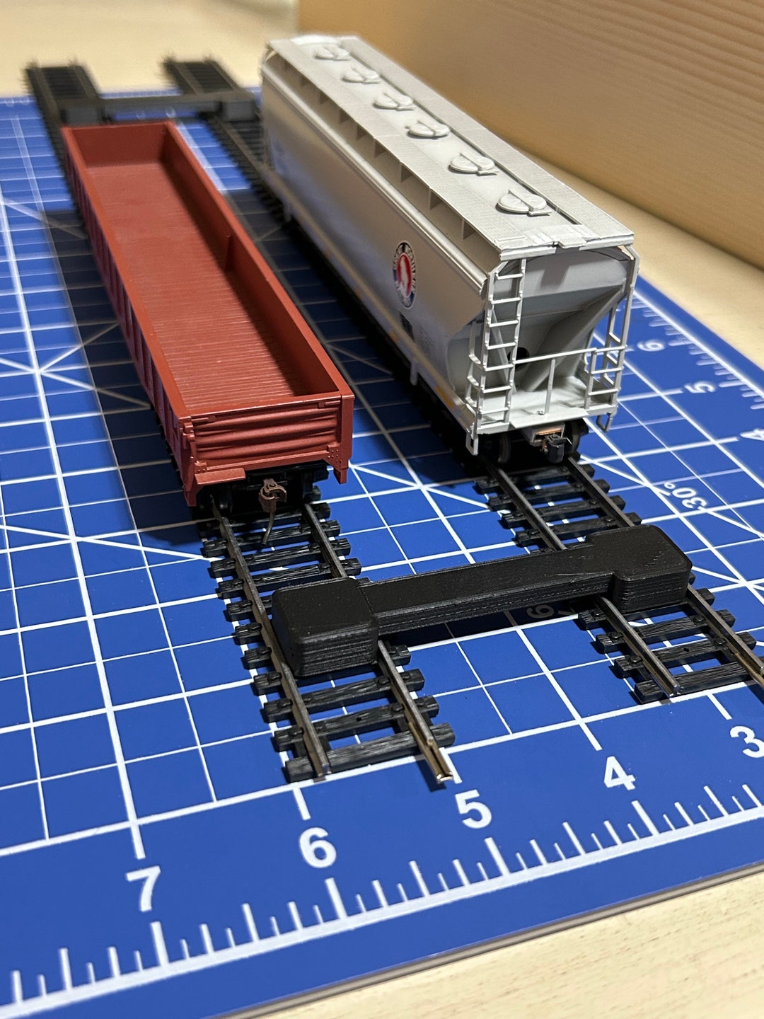 HO Scale 2.50 18' Scale Feet Parallel Train Track Laying Spacer Tool ...