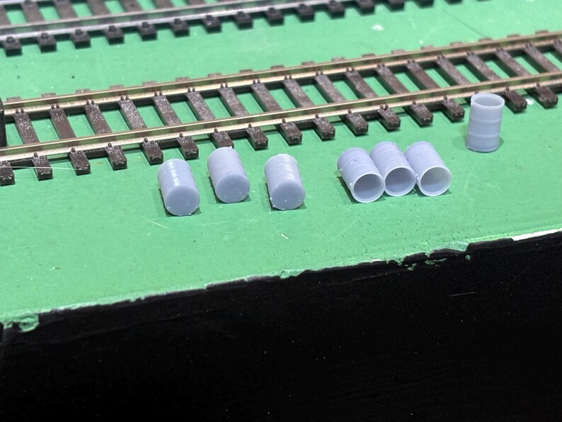 55 Gallon Open Drum X40 1:87 HO Miniature Model Train Layout Railroad ...