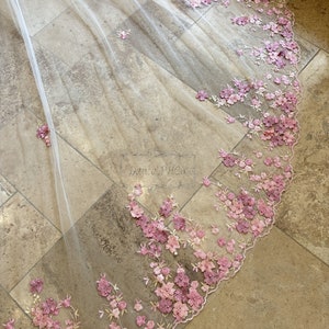 Romantic Pink Lace Wedding Veil, 3D Flower Wedding Veil With Pearl ...