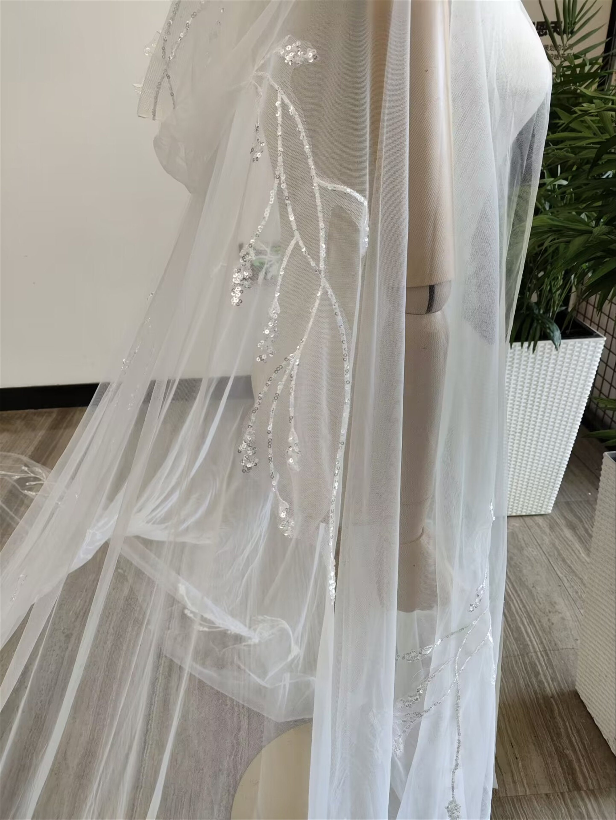 Luxurious Sequined Cape Veil/lace Wedding Cape/ Bridal Cloak - Etsy