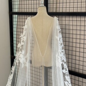Floral Lace Cape Veil, Elegant V Back Cape Veil, Long Cathedral Veil ...