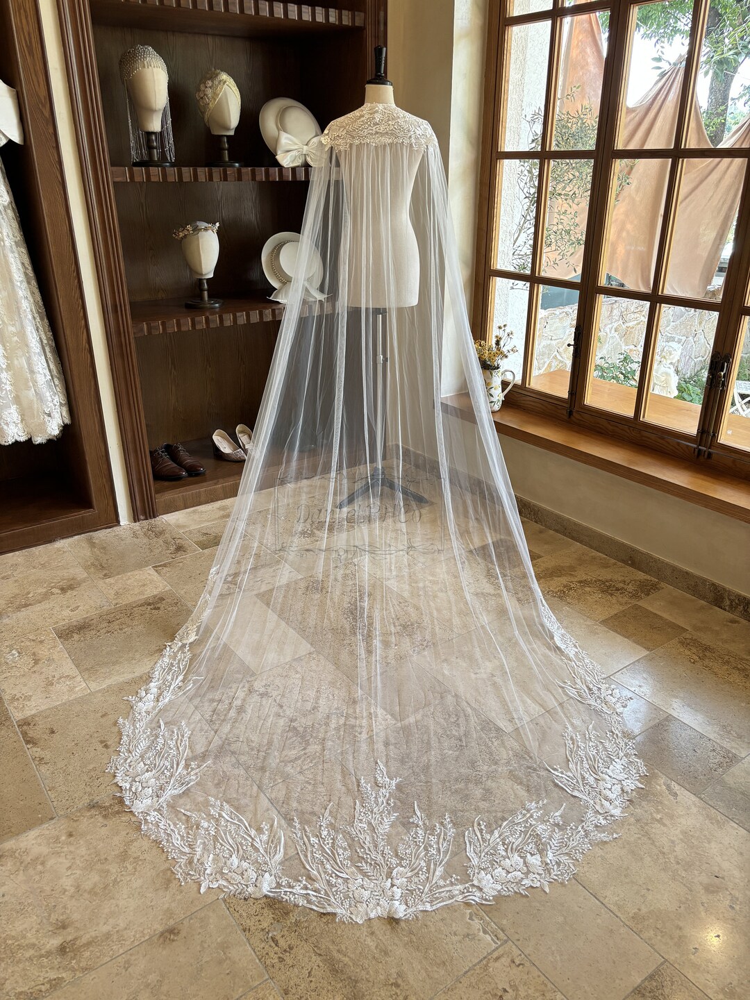 Elegant Floral Lace Cape Veil, Simple Lace Wedding Cape, Cathedral ...