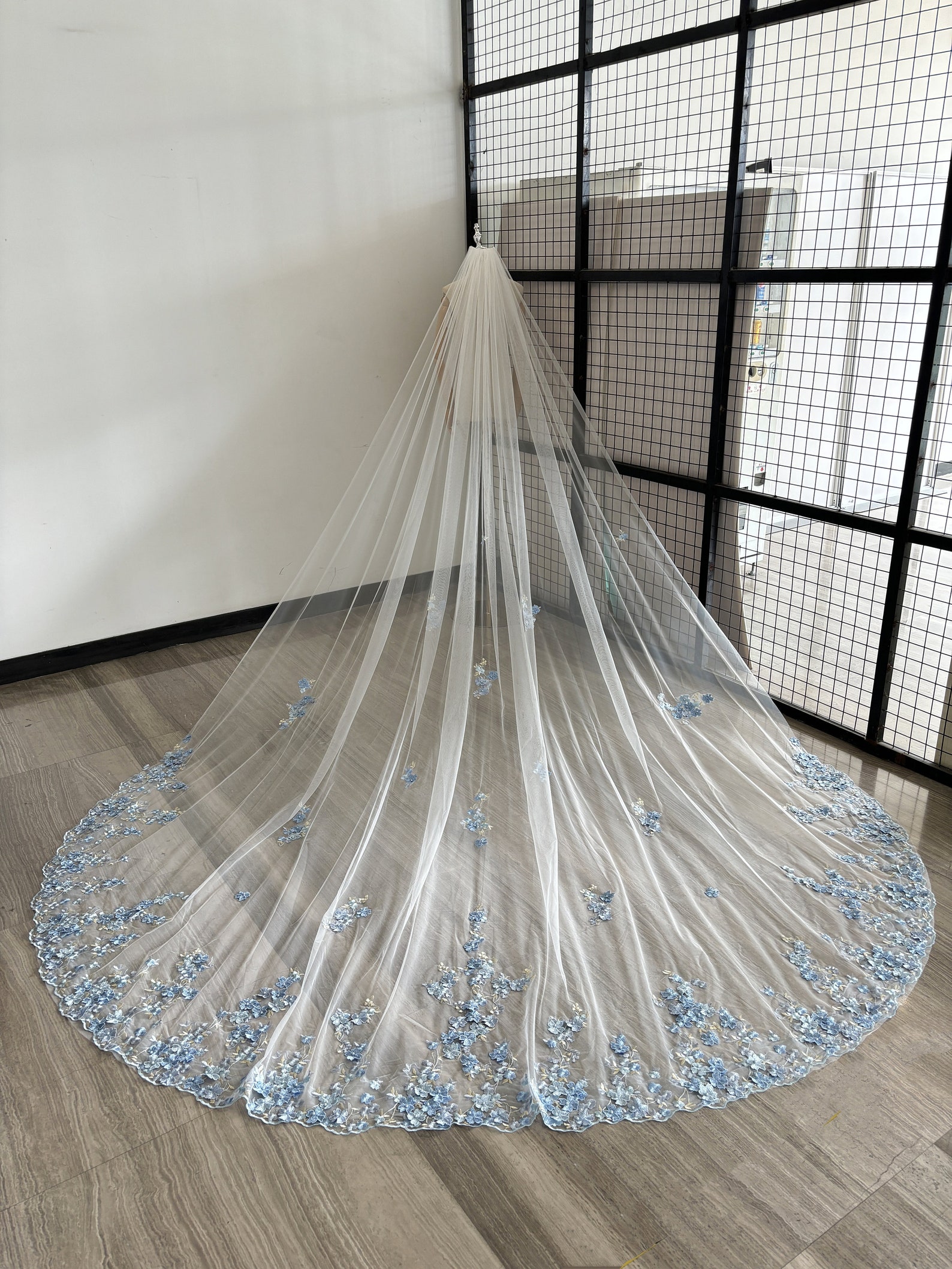 Blue Floral Lace Veil, Long Cathedral Veil, 3D Flower Wedding Veil With ...