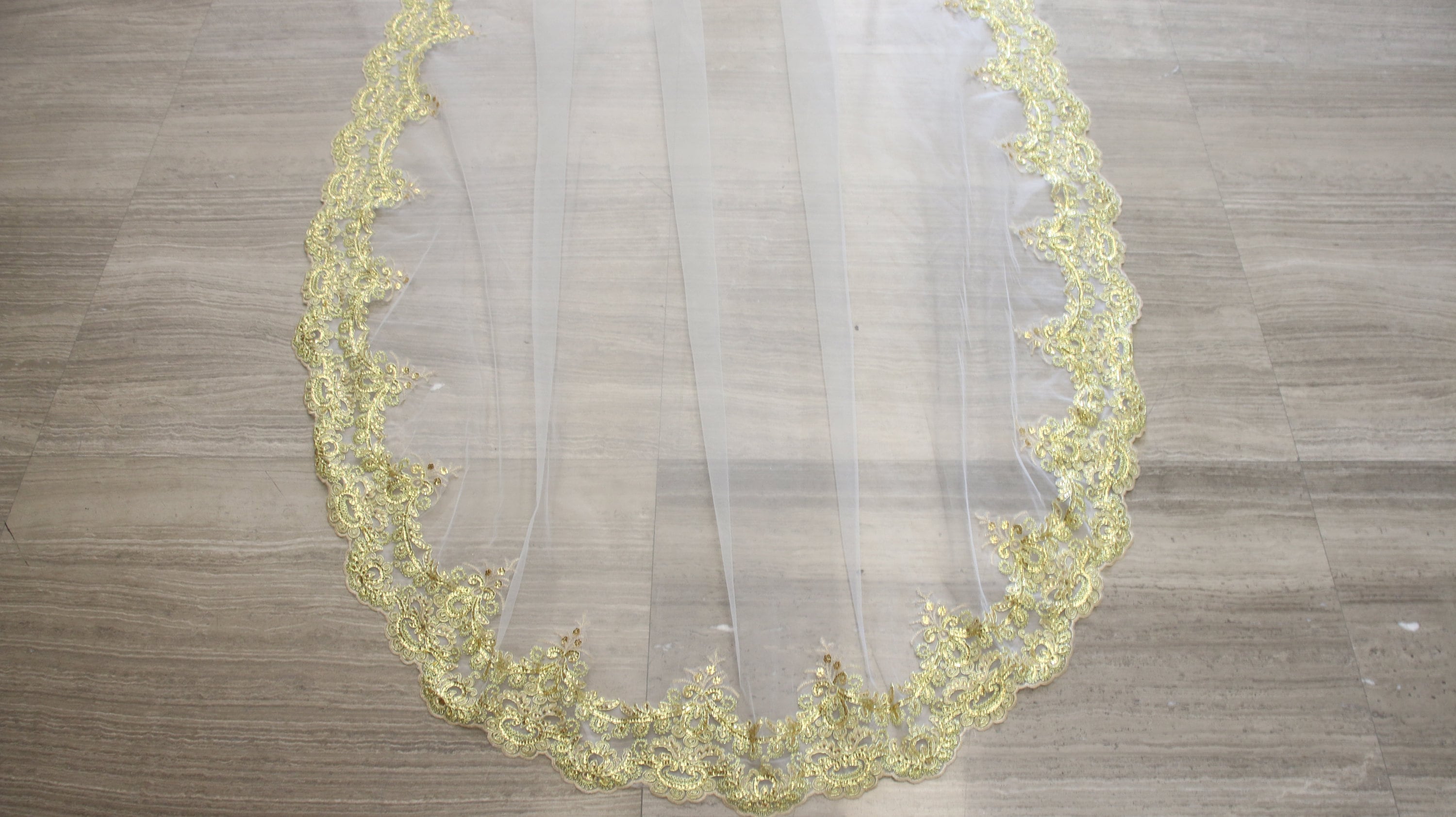 Vintage Golden Veil Floral Lace Veil Double Tier Veil Gorgeous Gold ...