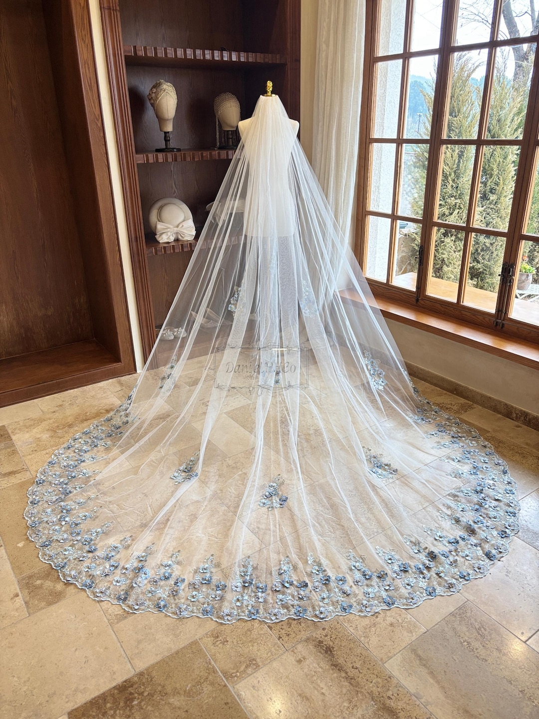 Blue Flower Lace Wedding Veil With Pearl, Retro Cathedral Wedding Veil ...