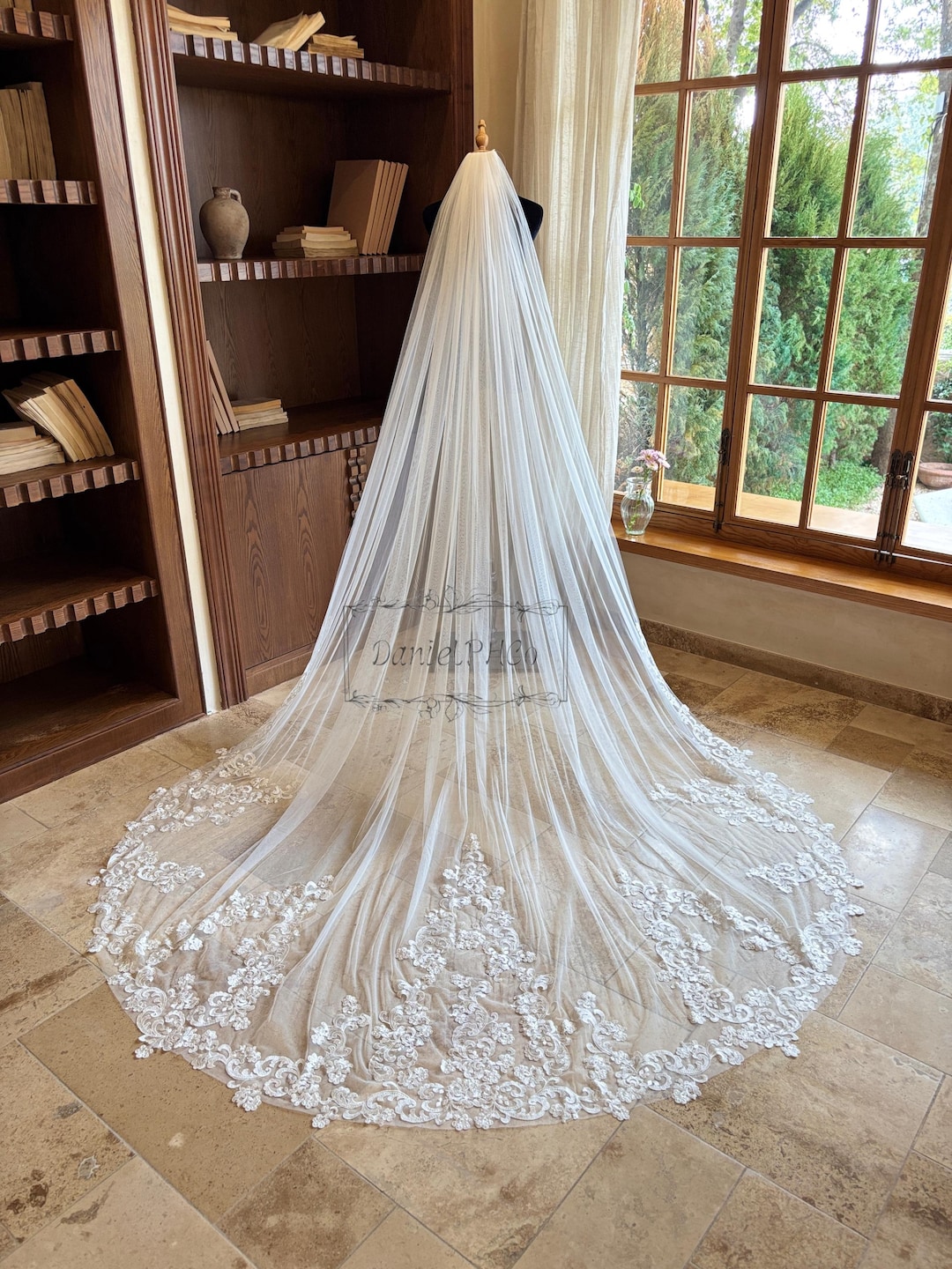 Sequined Lace Wedding Veil, Boho Lace Bridal Veil, Long Cathedral Veil ...