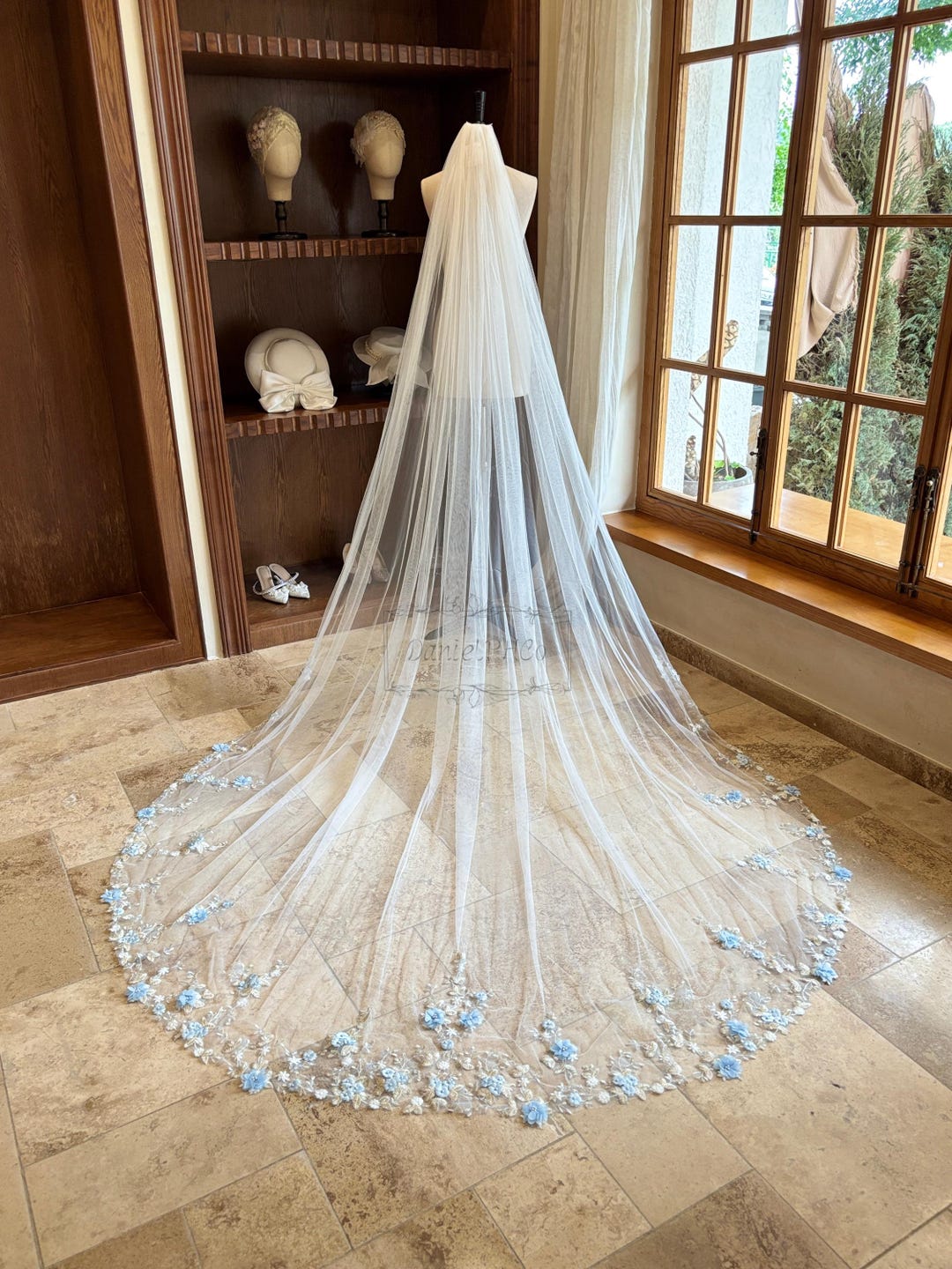 Vintage Flower Wedding Veil, Blue 3D Flower Veil With Pearl, Floral ...