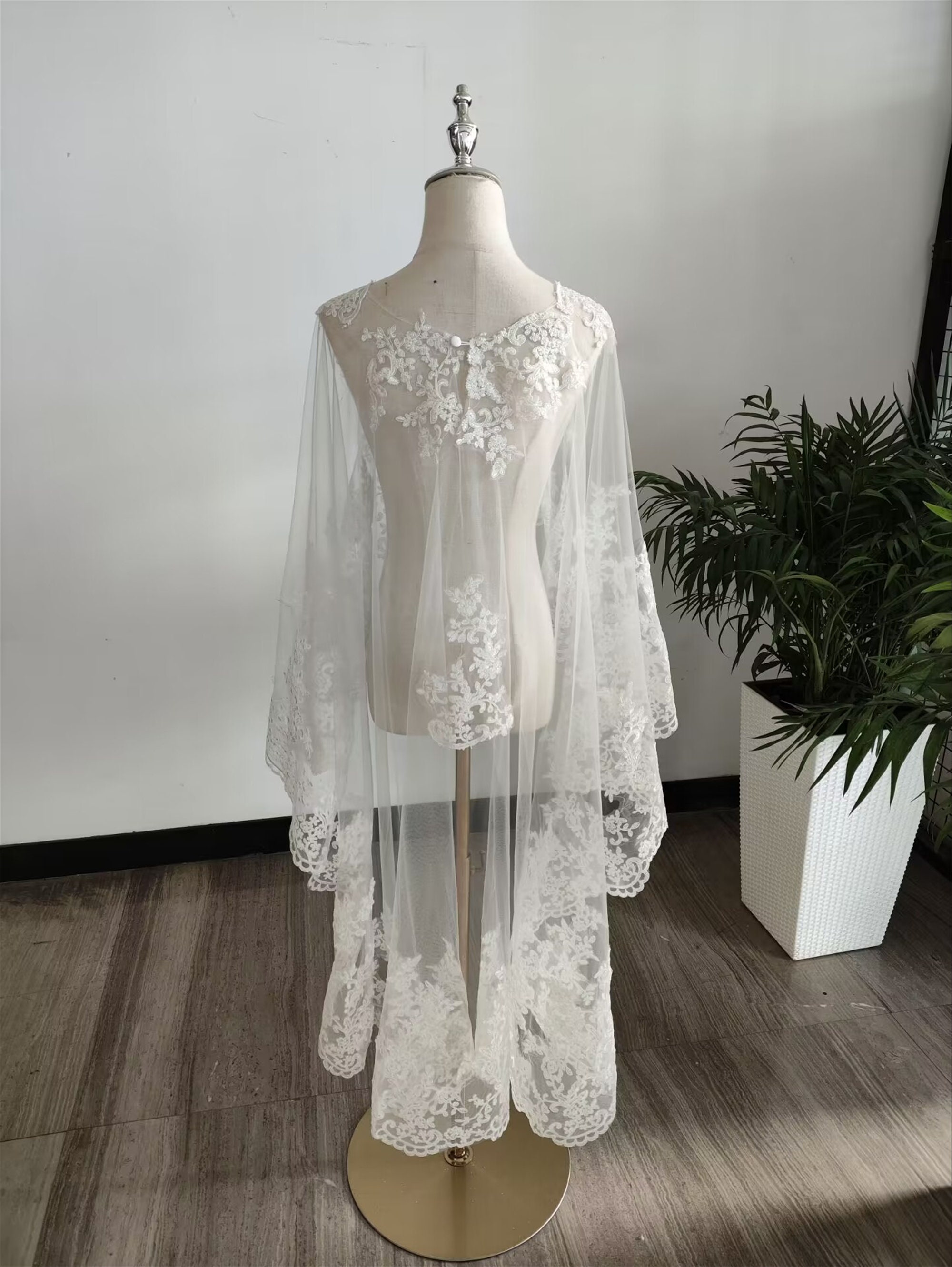Stylish Short Front and Long Back Cape,lace Cape Soft Tulle Bridal ...