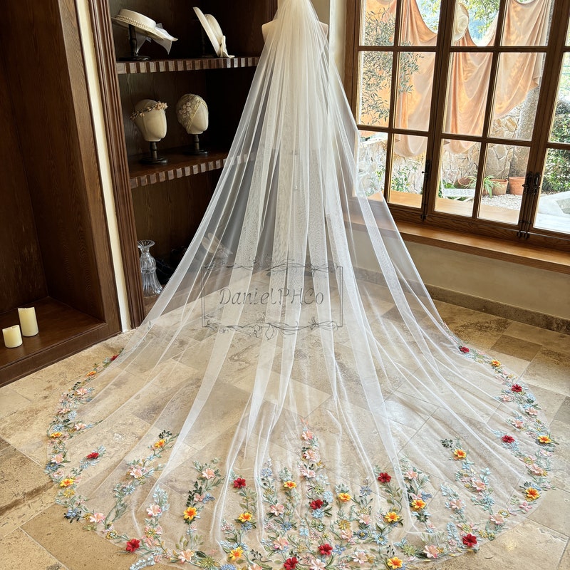 Floral Wedding Veil - Etsy