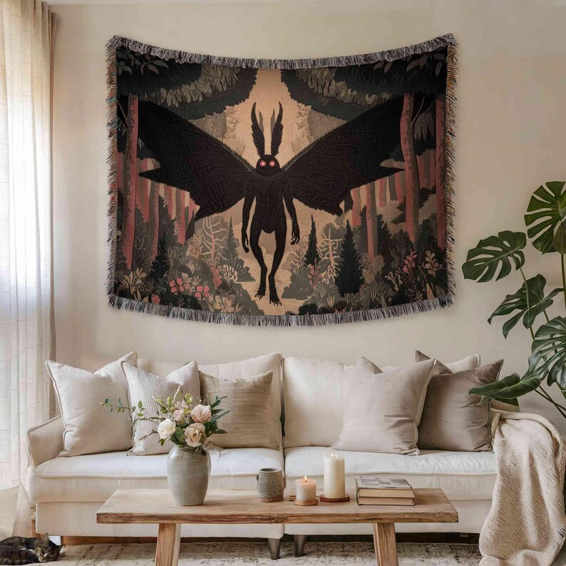 Mothman Tapestry, Cryptid Banket, Cryptidcore Throw, Weirdcore Decor ...