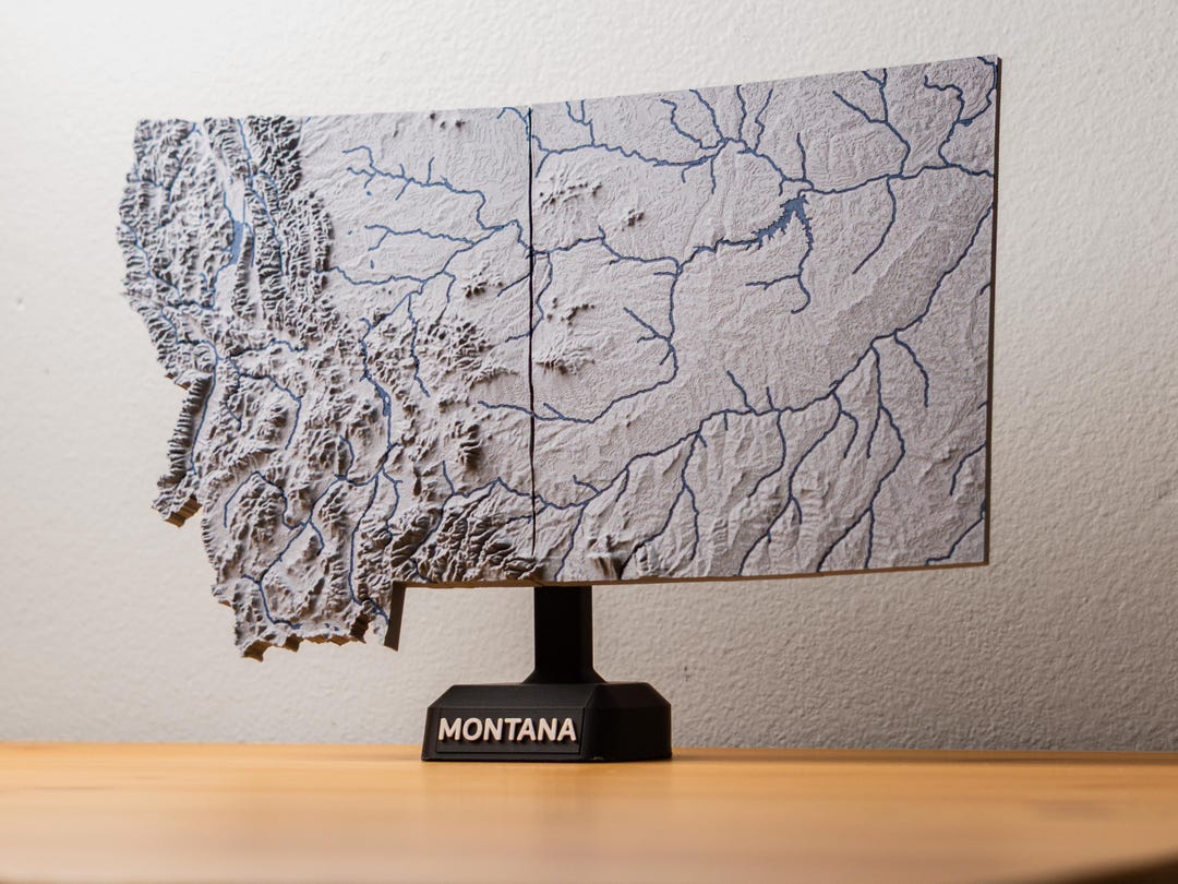 Montana 3D Map - Topographic State Map With Rivers and Lakes - With ...