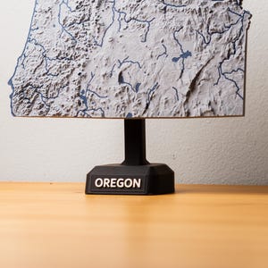 Oregon 3D Map - Topographic State Map With Rivers and Lakes - With ...