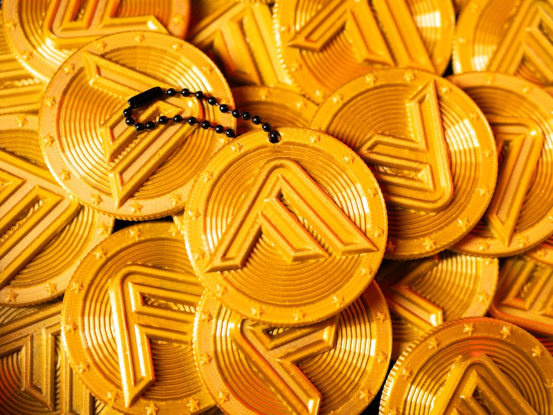 THE FINALS Gold Coin Keychain | Ospuze Keychain | Finals Keychain | the ...