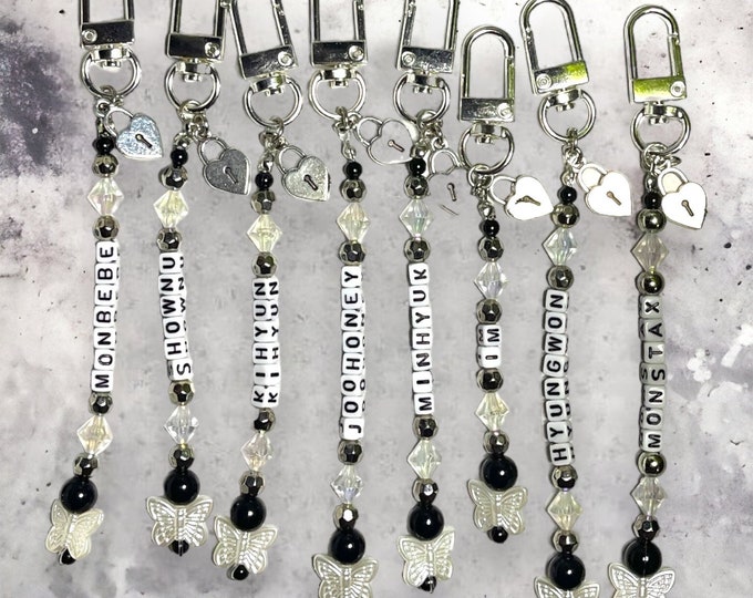 Cute Beaded Peach Keychain for Kpop Photocard Binder, Card Holder, Keys ...