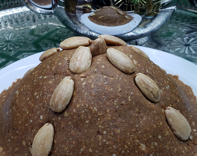 Sfouf Lebanese Cake, Arabic Sweets, Arabic Dessert, Turmeric Cake ...