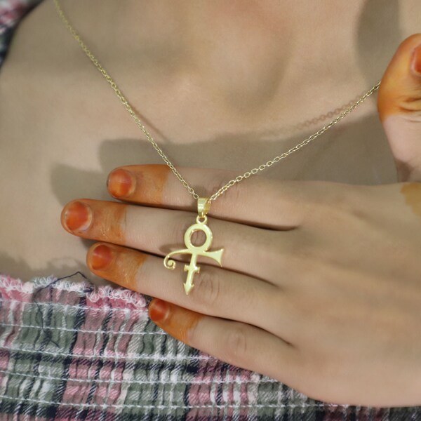 Prince Necklace - Etsy