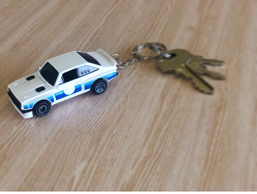 Hot Wheels Ford Escort RS2000 Keyring Key Chain Gift - Etsy