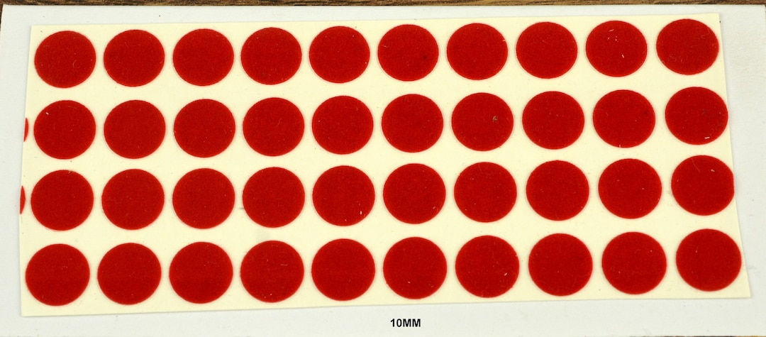 Plain Red Round Velvet Bindis Pack, Indian Red Bindis Tattoos, Reusable ...