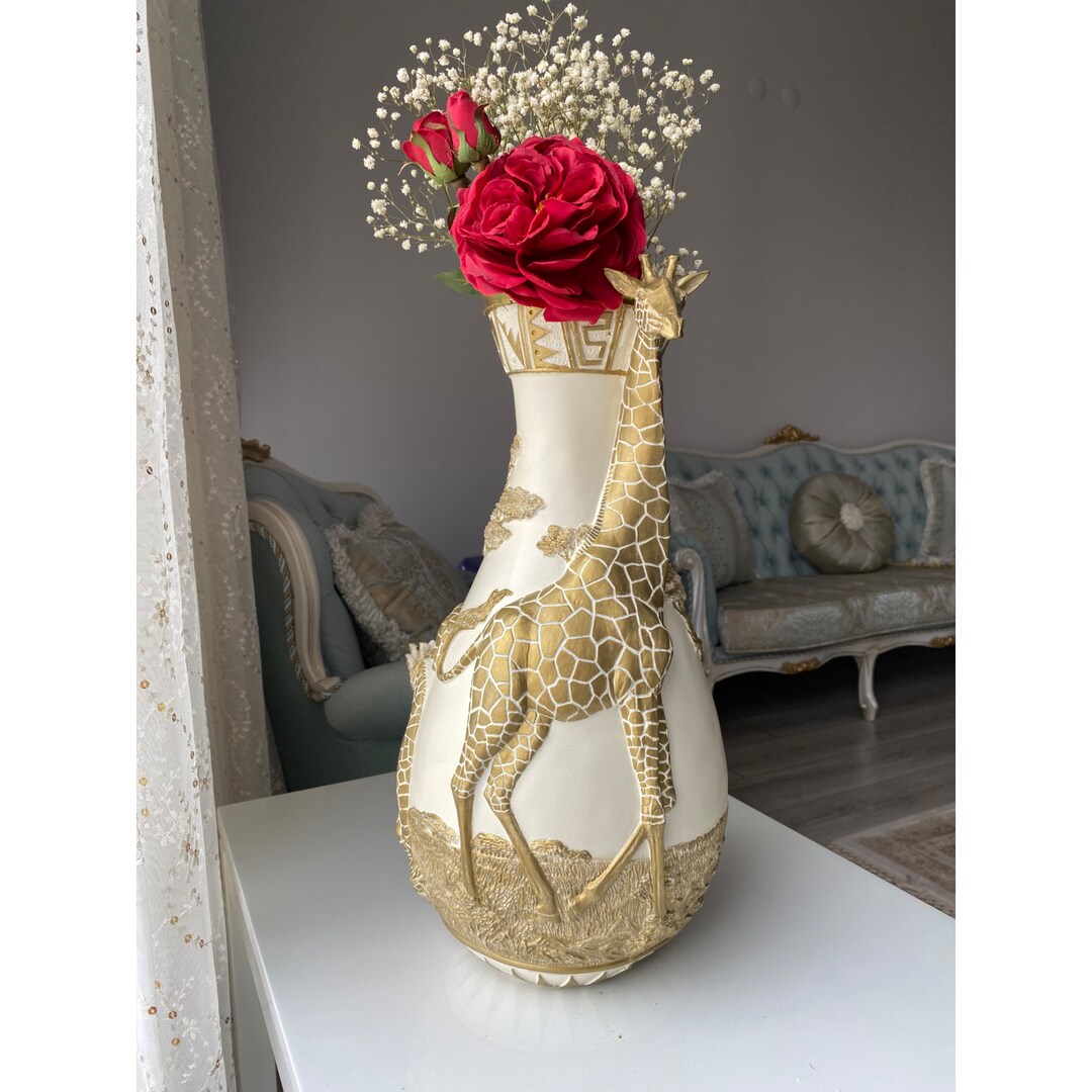 Vase With Giraffe Figure,giraffe Safari Statue,large Gold Giraffe ...