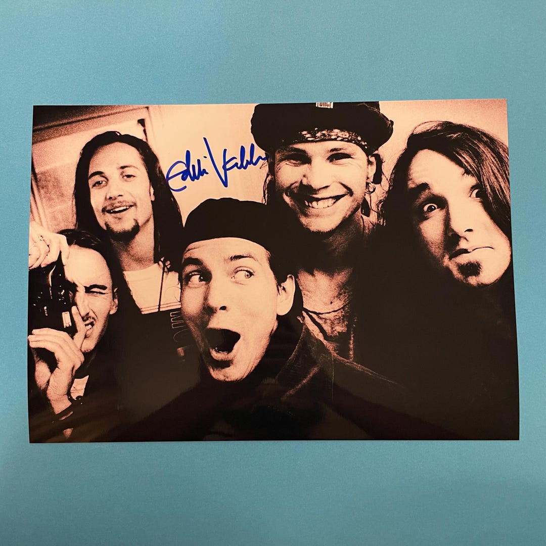 Eddie Vedder Signed Photo Authentic Autograph With COA - Etsy