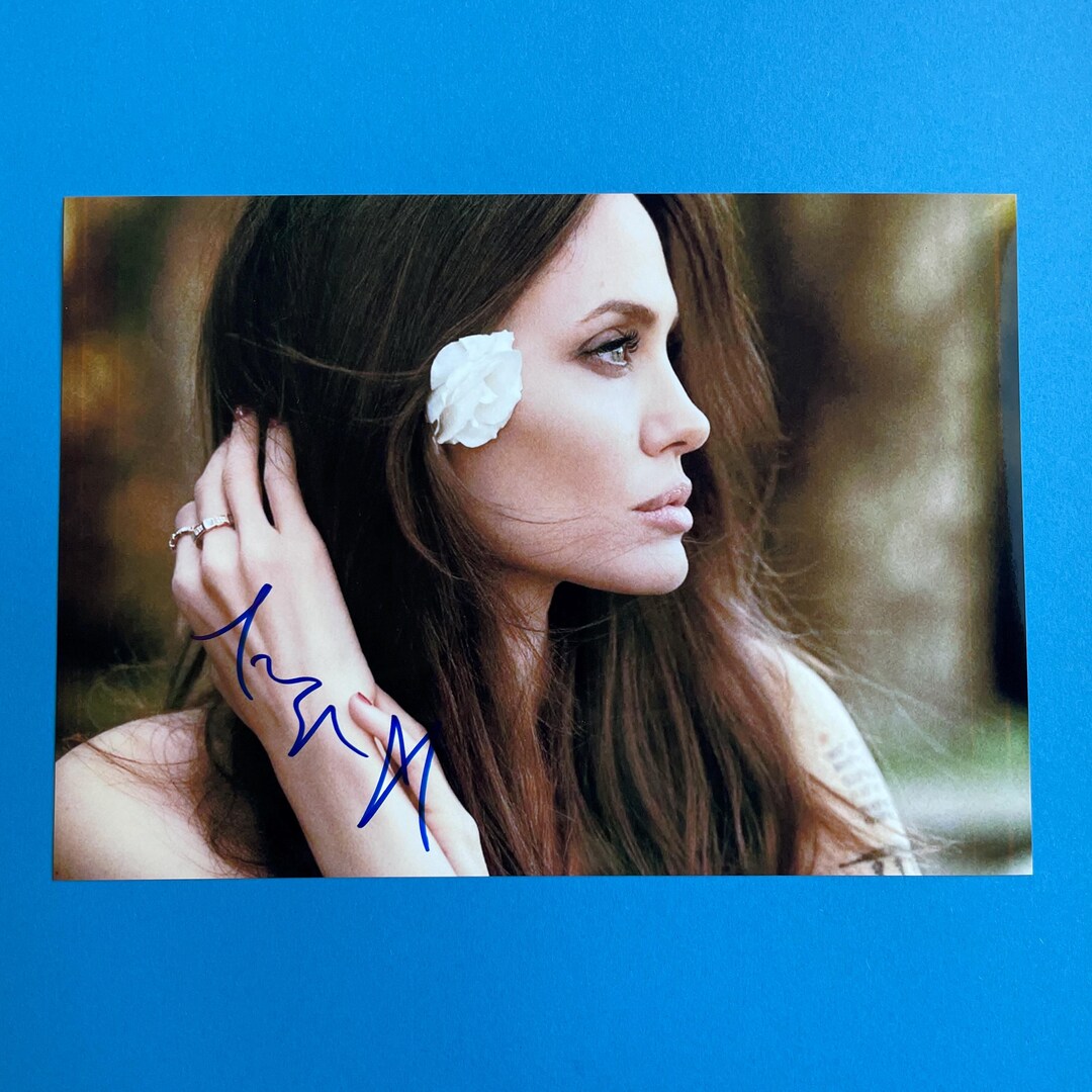 Angelina Jolie Signed Photo Authentic Autograph With COA - Etsy