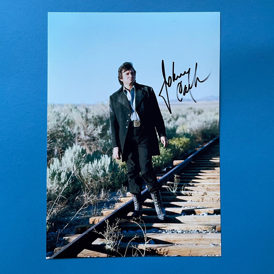 Johnny Cash Rare Signed Photo Authentic Autograph With COA - Etsy
