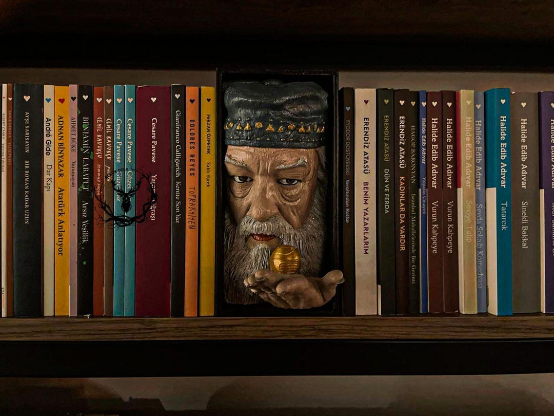 Dumbledore Book Nook Bookshelf Figure 21 CM Useful for Book Stand - Etsy