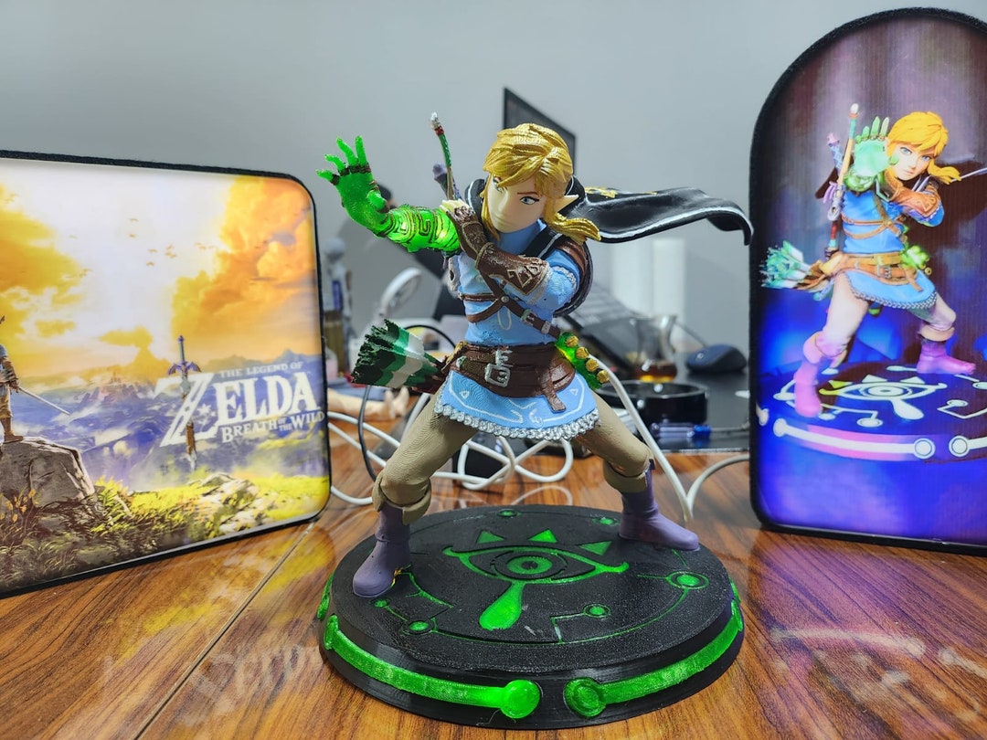 Zelda Link Set / Zelda Figurine / Headset Stand / Night Light - Etsy