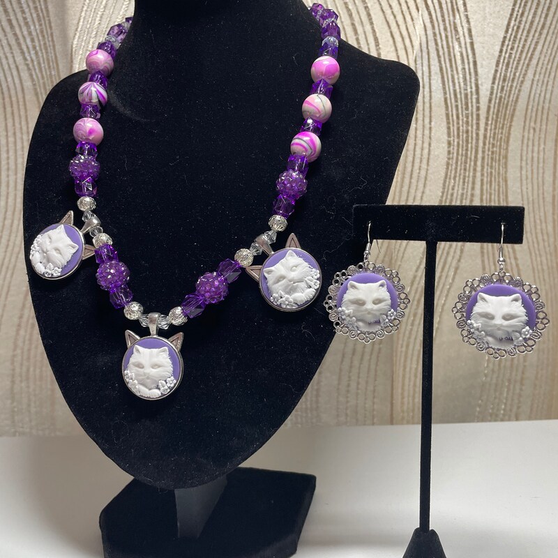 Cat Cameo - Etsy