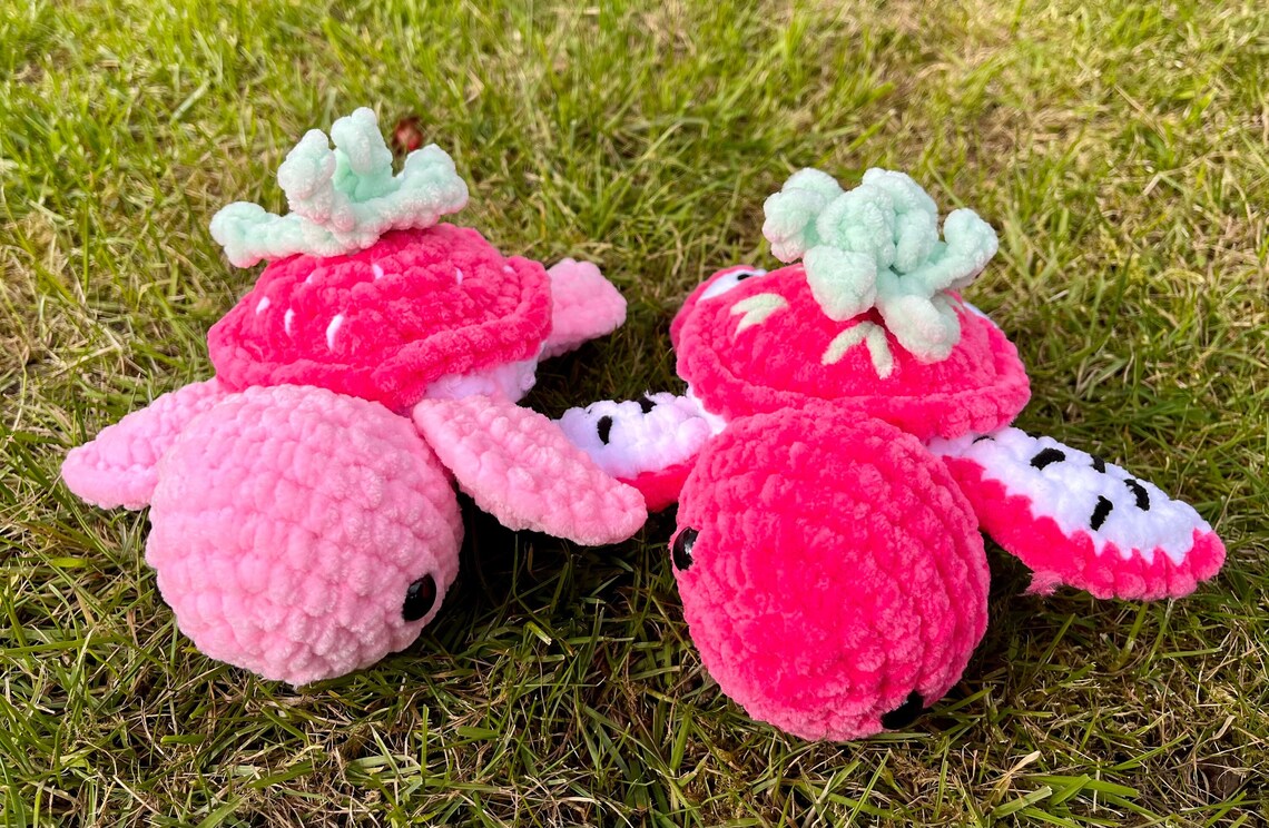 Crochet Strawberry / Dragonfruit Turtle Plush - Etsy