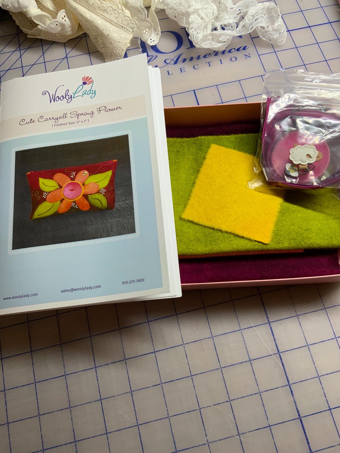 Zippered Purse Wooly Lady Cute Carryall Spring Flower Kit - Etsy