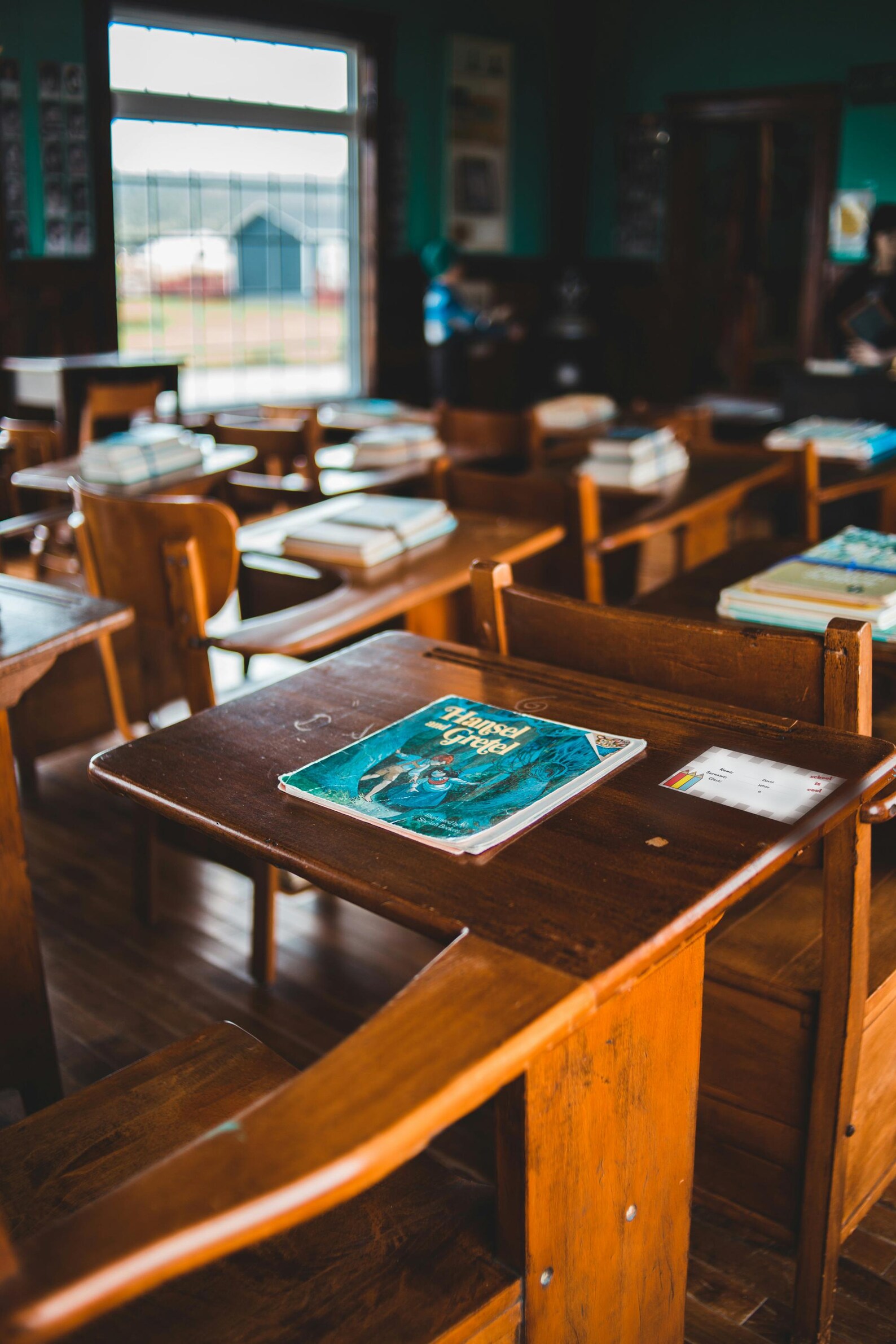 Editable Classroom Name Labels | Customizable Desk Name Tags & Badges ...