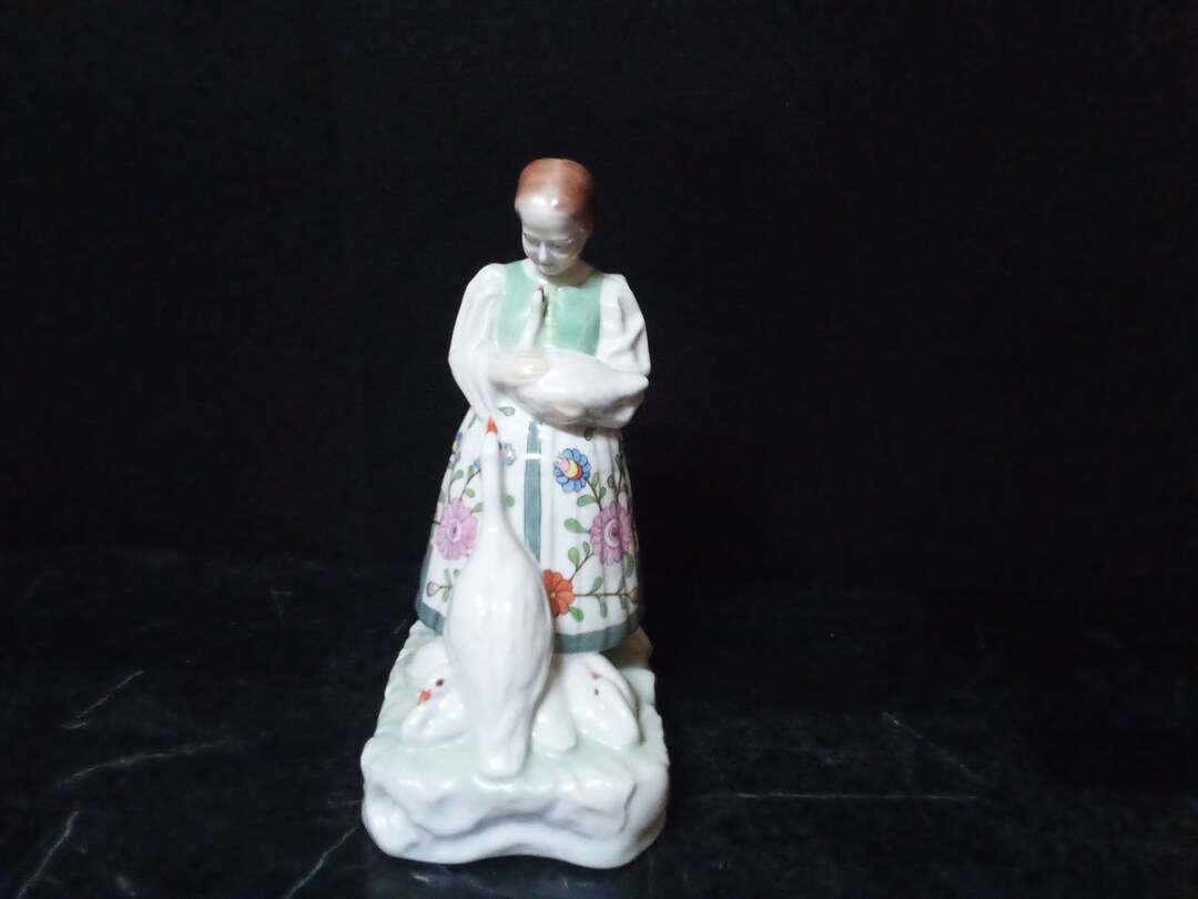 Herend Girl With Geese Figurine, Hand Painted, Made in Hungary - Etsy