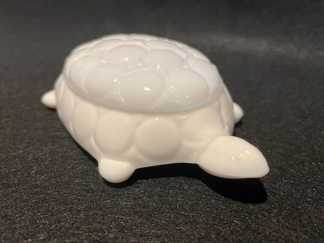 Milk Glass Turtle Lidded Box - Etsy