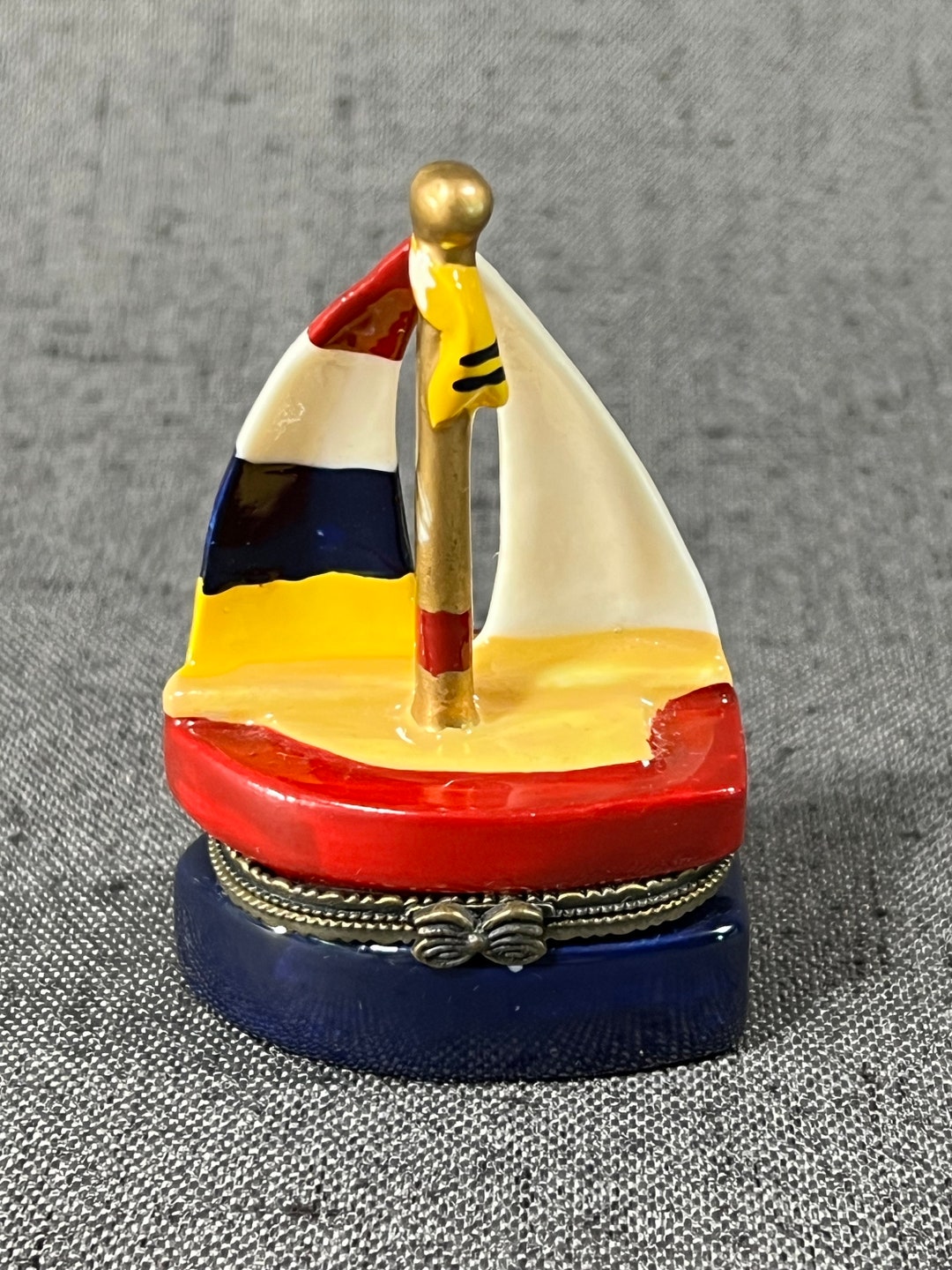 Vintage Ceramic Sailboat Trinket Box - Etsy