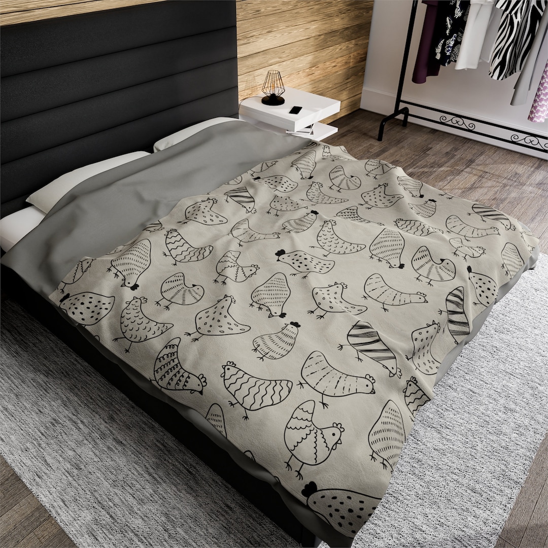 Minimalistic Chickens Throw Blanket, Velveteen Plush Blanket, Farmhouse ...