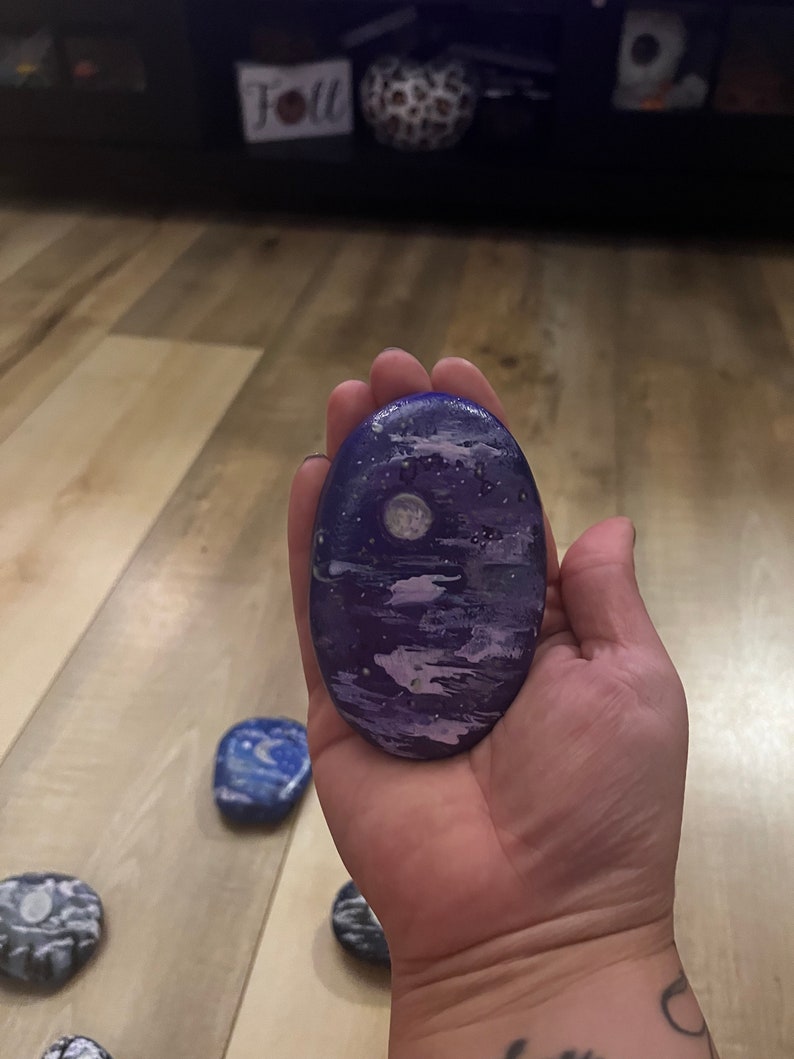 Hand Painted Stones, Painted Rocks, Glow in the Dark Rocks, Night Sky ...