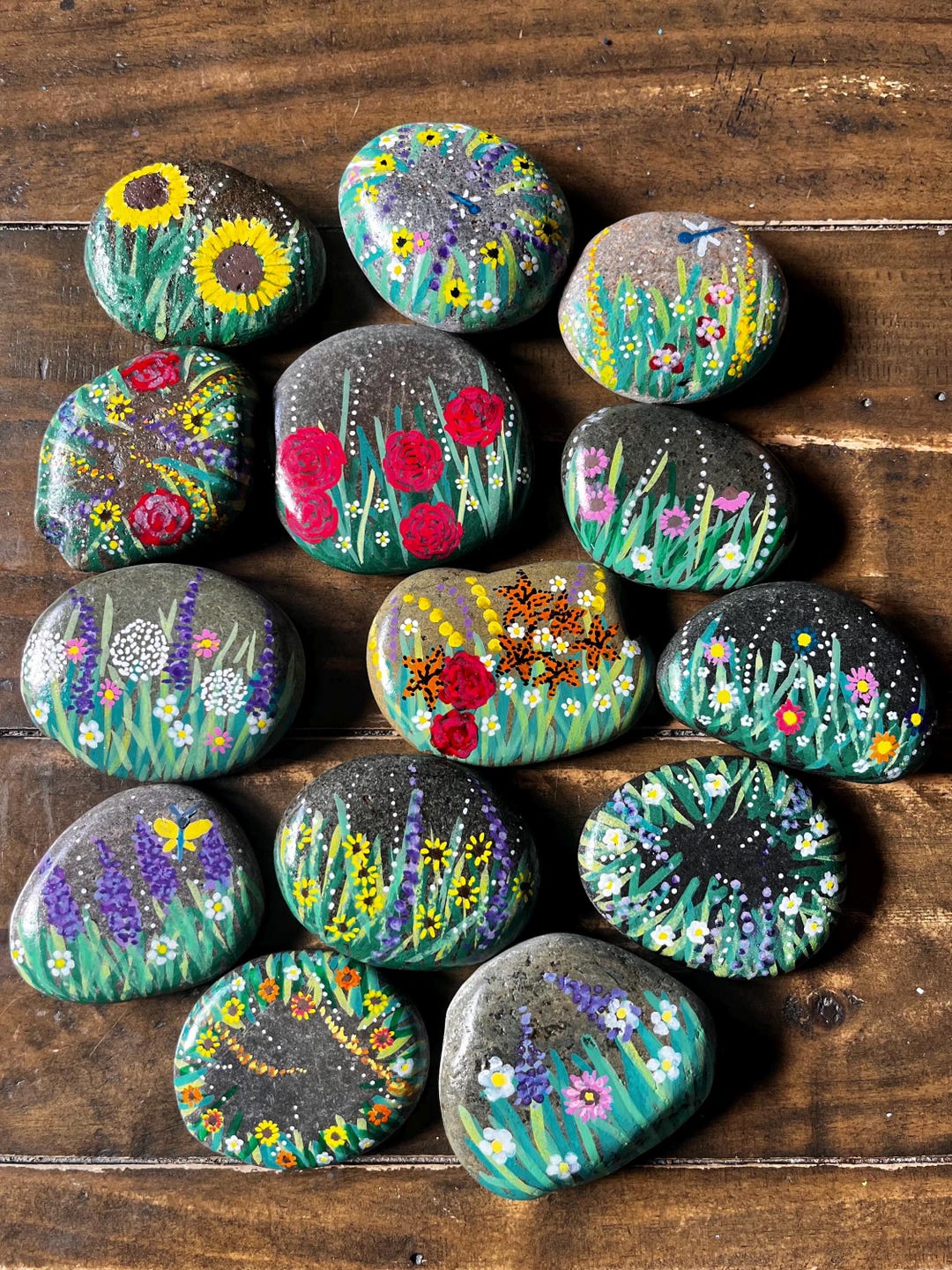 Hand Painted Floral Stones, Flower Gardens, Garden Stone, Painted Rock ...
