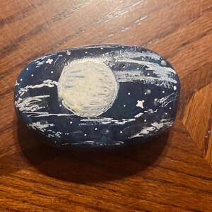 Hand Painted Stones, Painted Rocks, Glow in the Dark Rocks, Night Sky ...